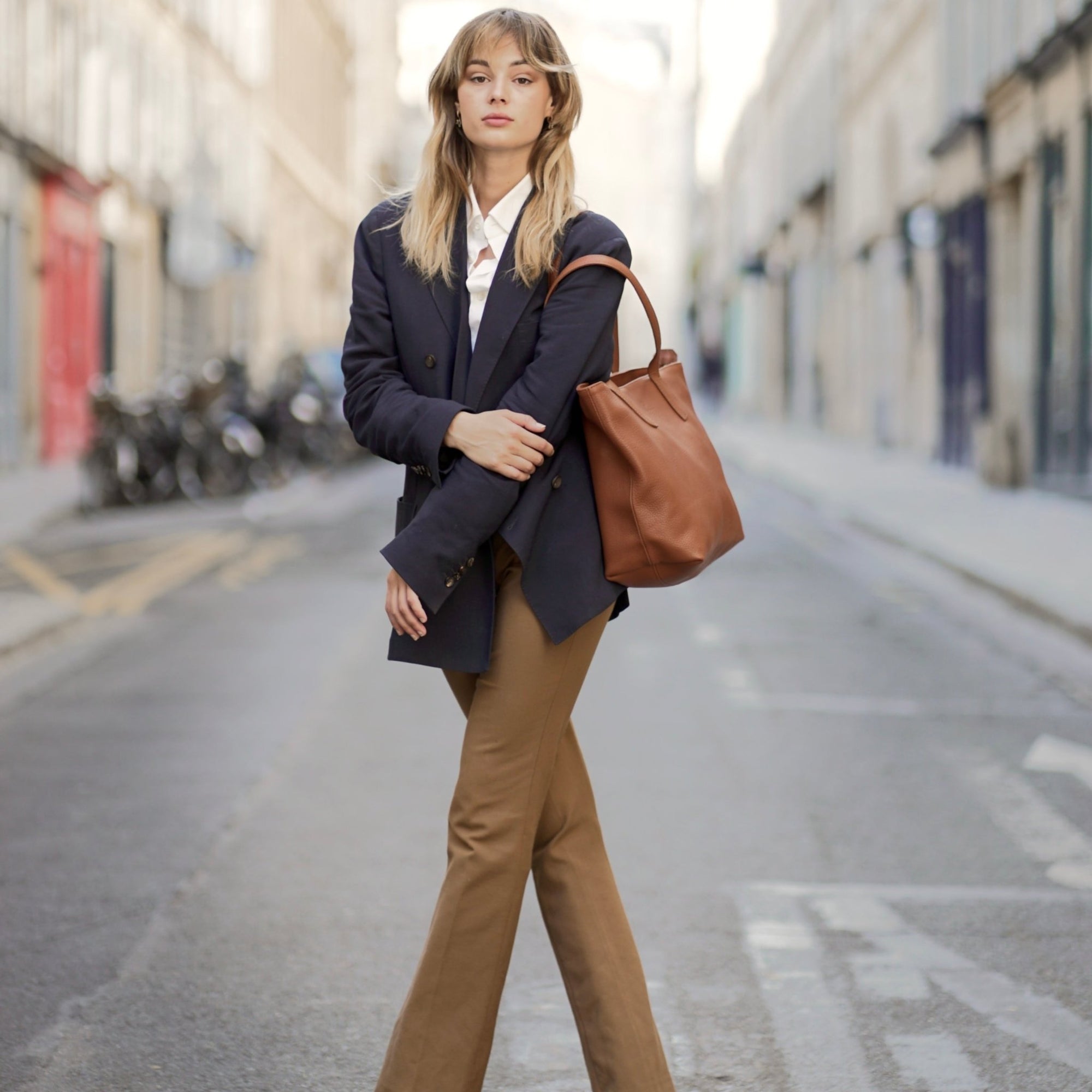 The Ultimate Guide to Pairing Bags and Dresses